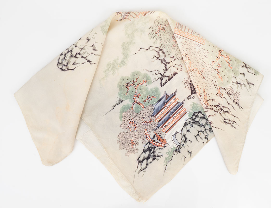 1940s Silk Japanese Landscape Scarf: Ballyhoovintage.com