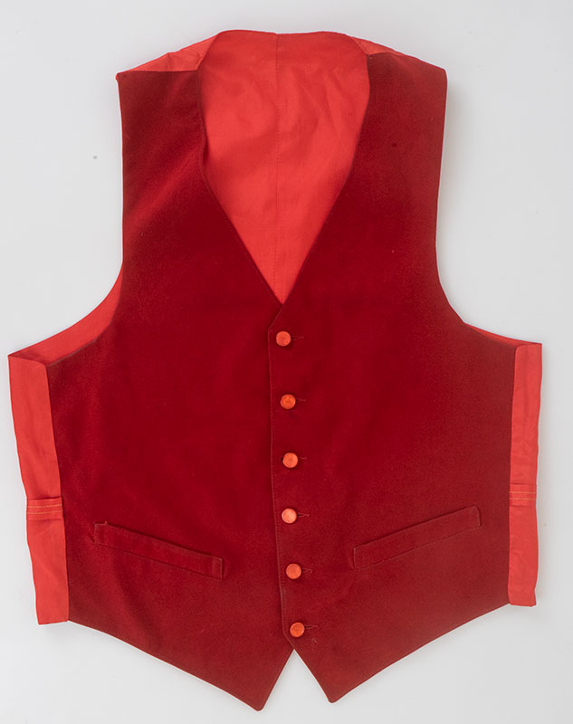 1950s Men's Red Velvet Vest: Ballyhoovintage.com