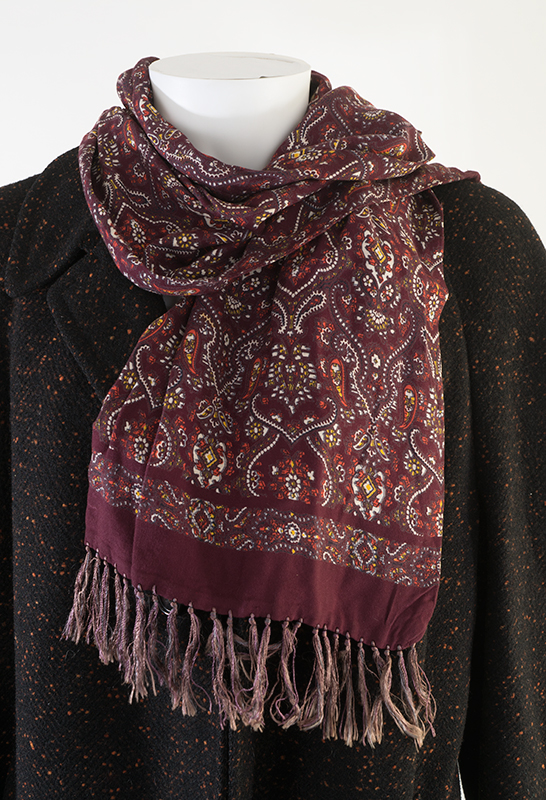 1940s-50s Opera Scarf: Ballyhoovintage.com